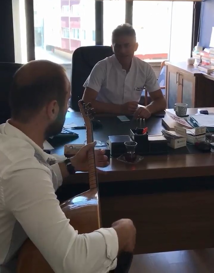Çiçekten Harman Olmaz - Hüseyin ÇEVİK - Ali BAYIR